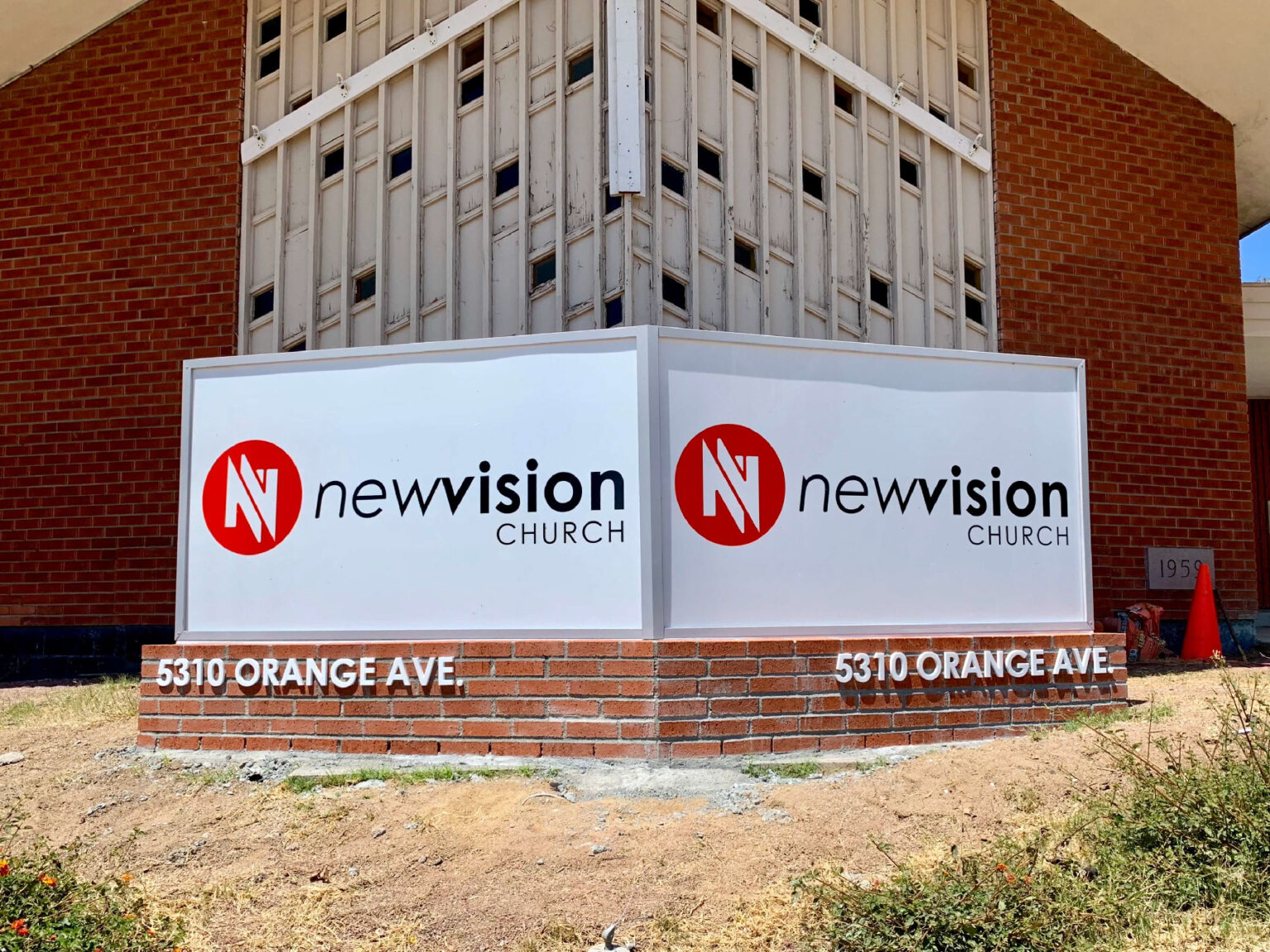 Custom Electrical Signs for Business San Diego | Signs Done Fast